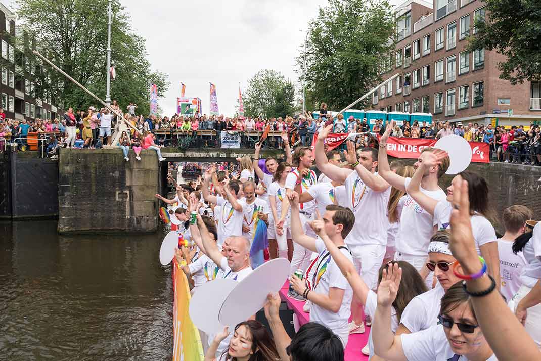 Keep on Shining - LGBT - Diversity - PwC